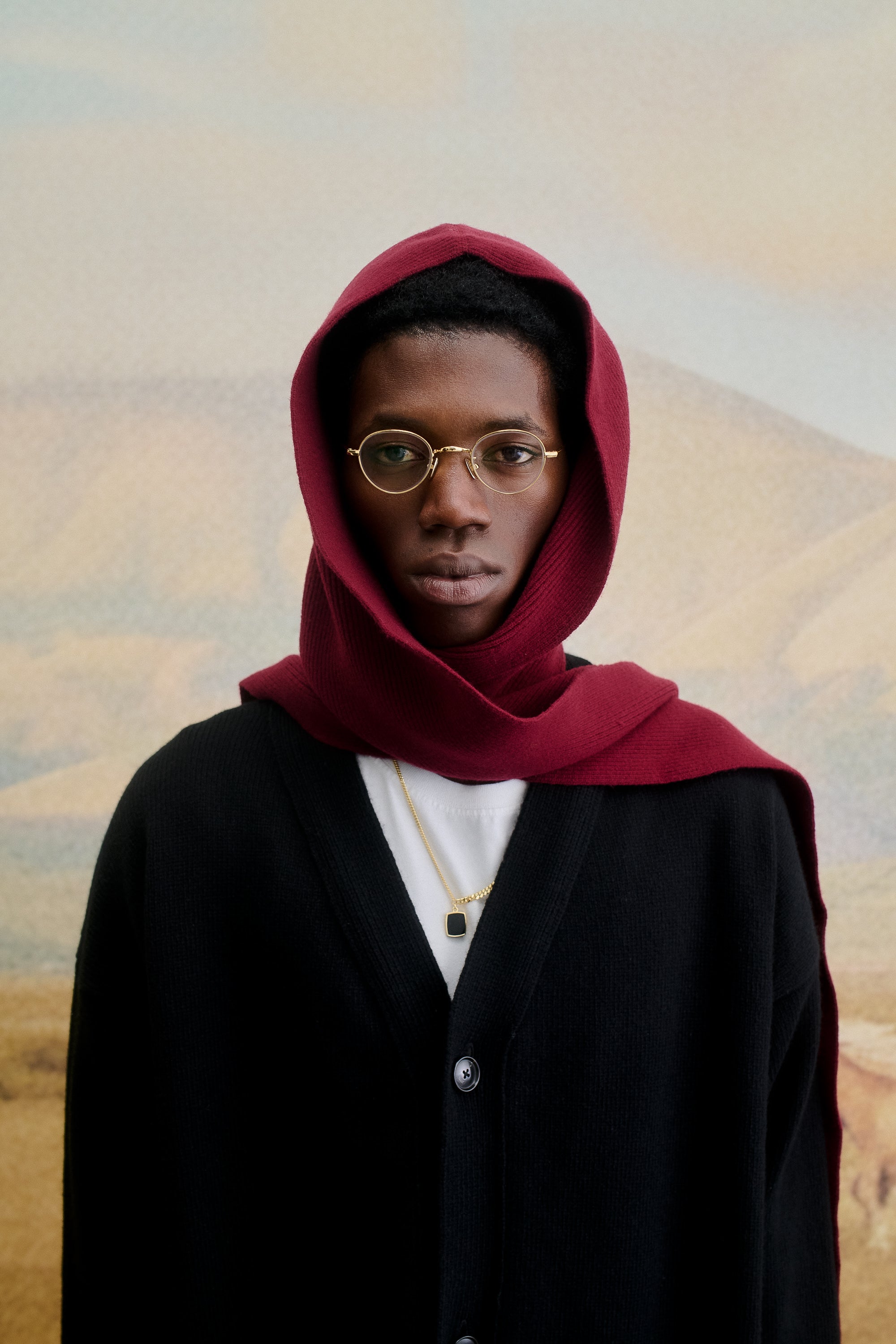 KAPOTI SCARF – A KIND OF GUISE