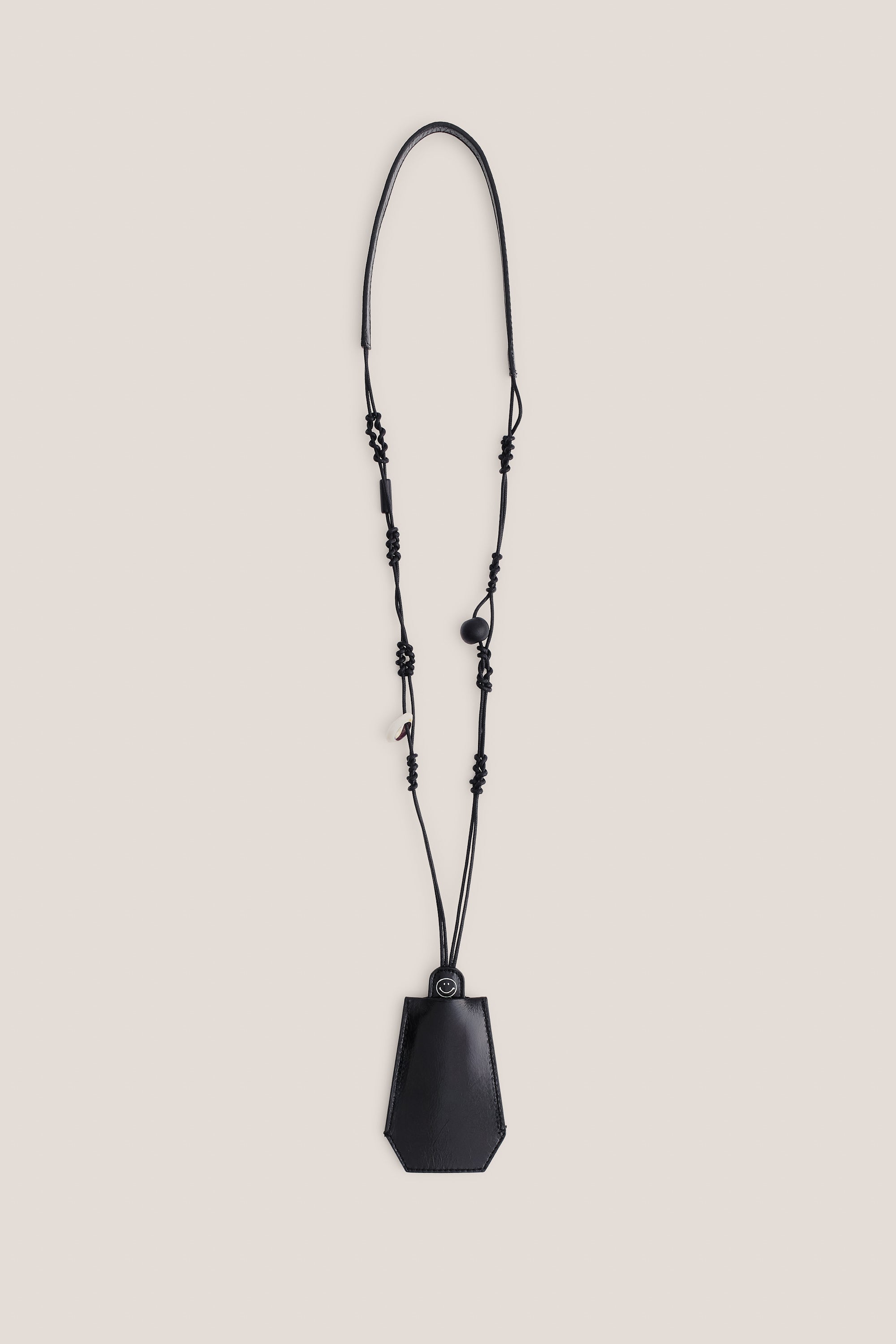 SHANGA KEYCHAIN – A KIND OF GUISE